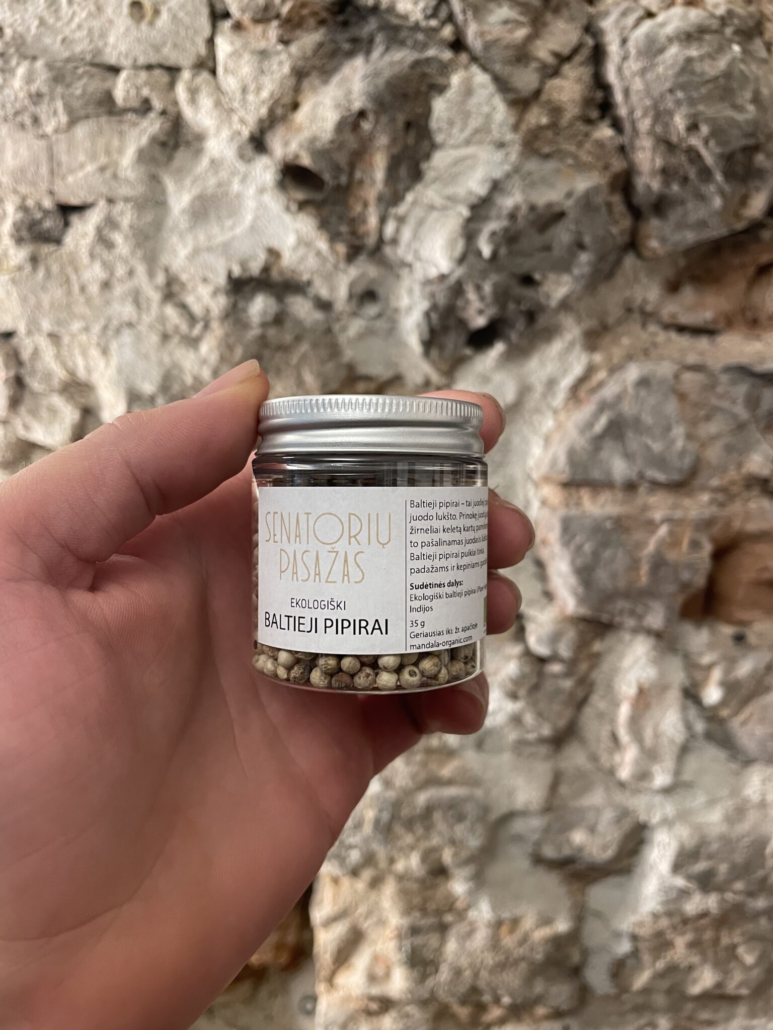 Ekologiški Baltieji Pipirai – Senatorių pasažas